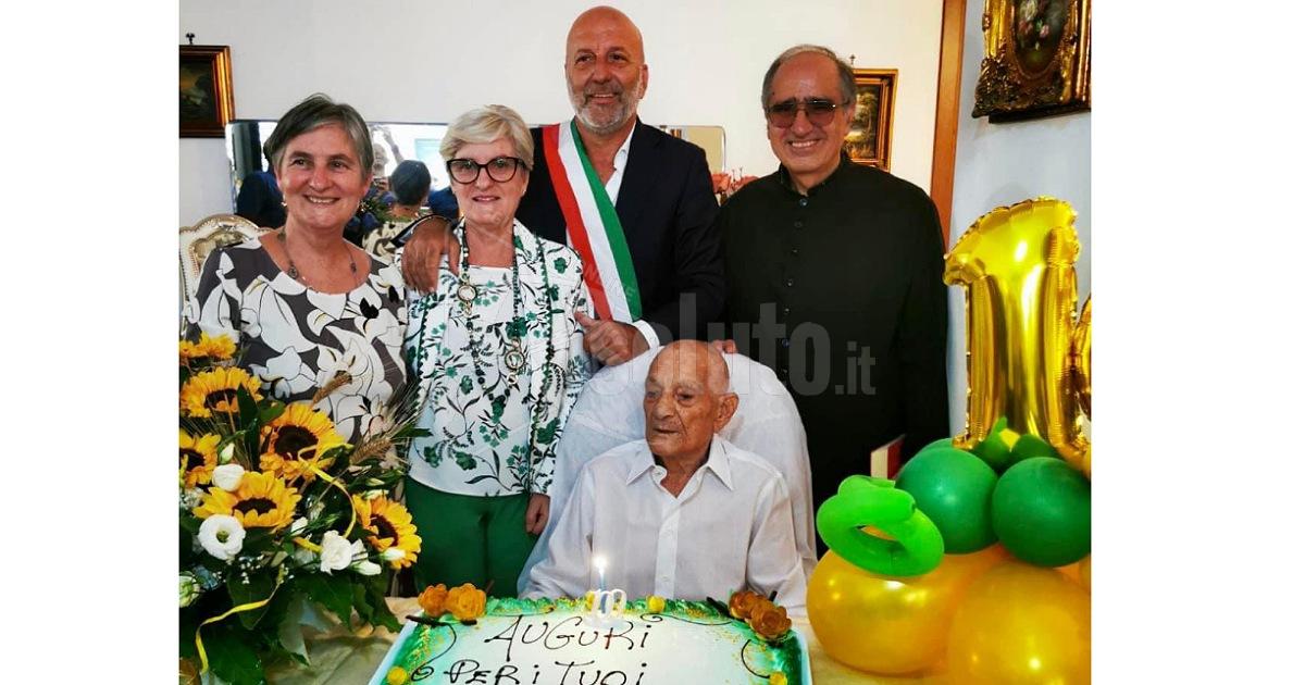 Sambuca festeggia i 100 anni dello zio Audenzio Vinci, ultimo nato a ...