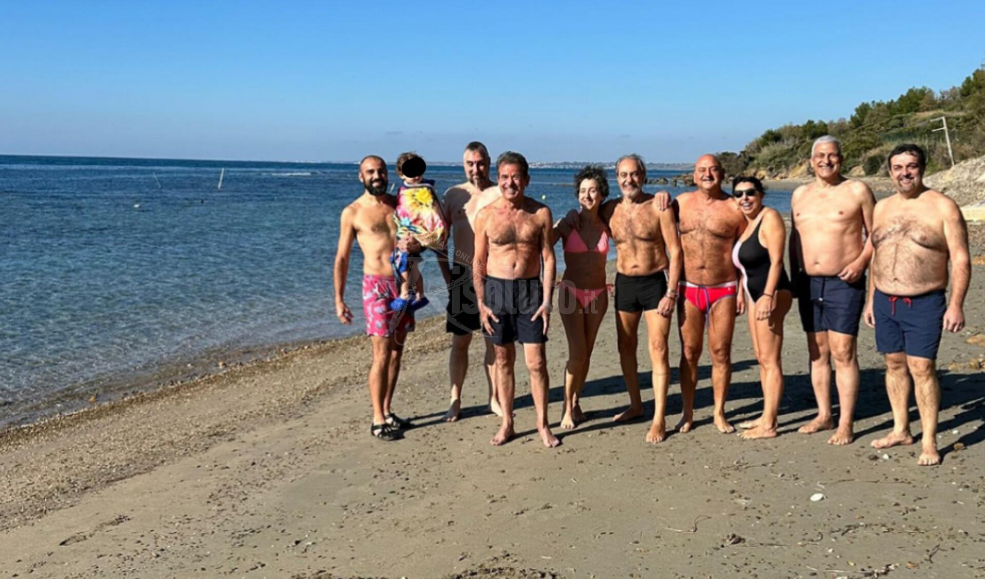 Tuffo di Capodanno per un gruppo di saccensi a San Marco - Risoluto